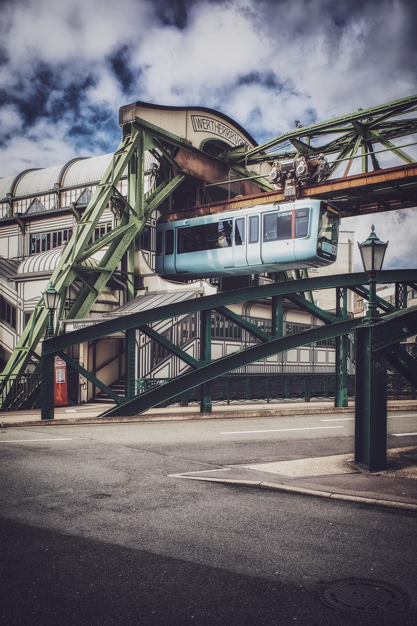 Train Suspendu Chemin De Fer - Photo gratuite sur Pixabay