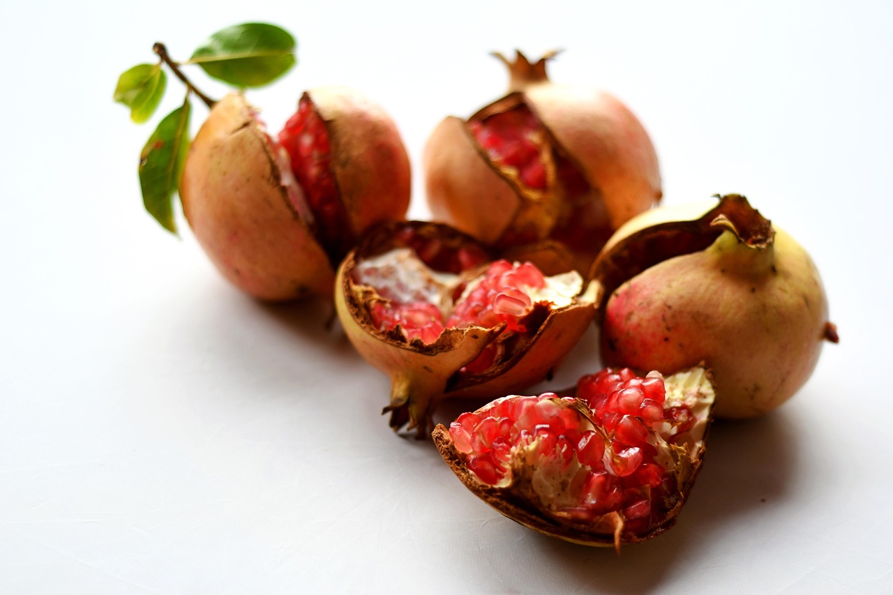 Pomegranate Fruits Nature - Free photo on Pixabay