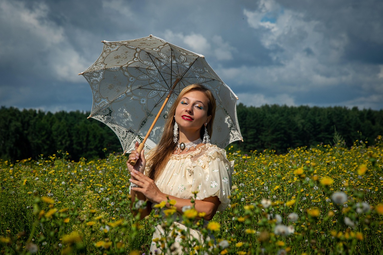 Woman Model Posing - Free photo on Pixabay