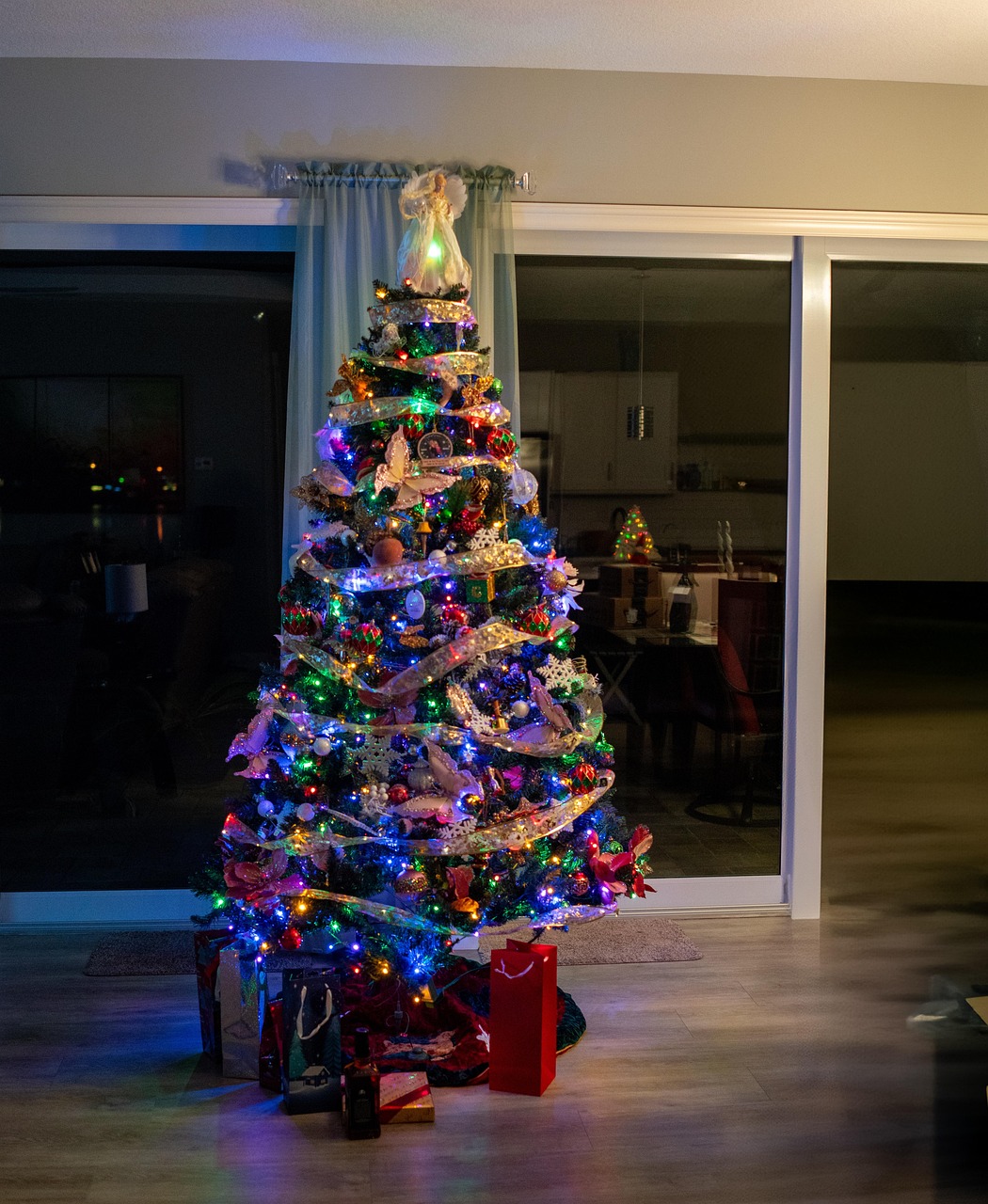 Christmas Tree Ornaments - Free photo on Pixabay