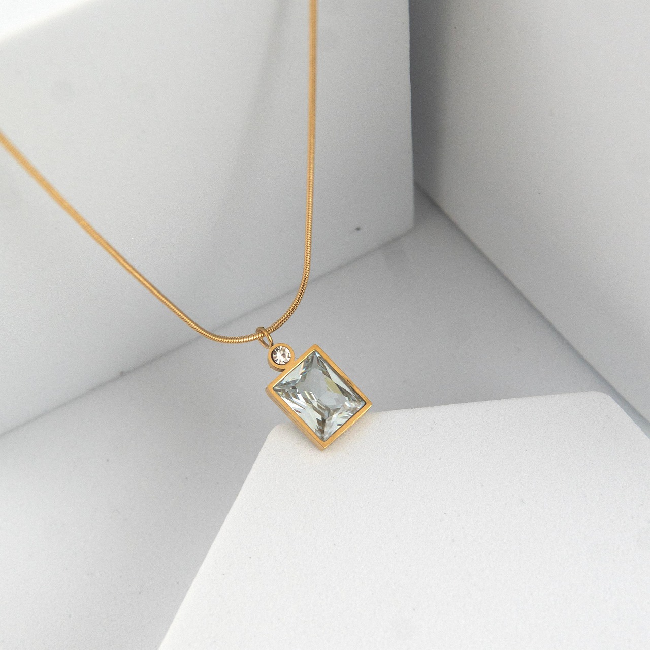 Necklace Jewelry Chain - Free photo on Pixabay