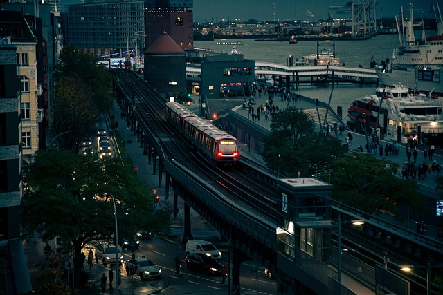 Harbor Train Night - Free photo on Pixabay