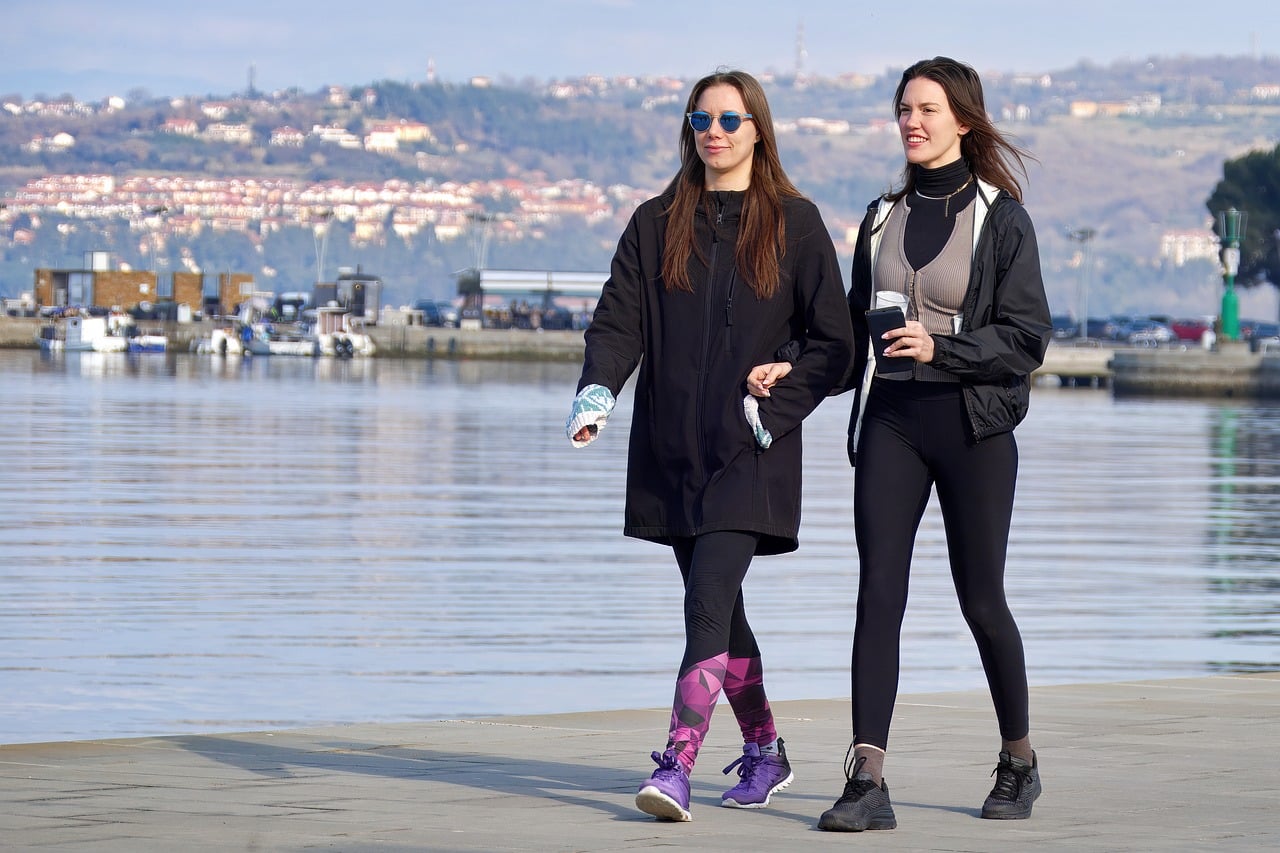 Frauen Meer Promenade - Kostenloses Foto auf Pixabay