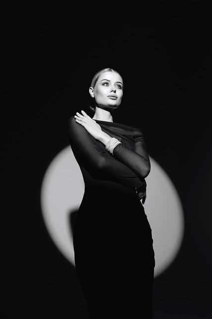 Fashion Editorial Model Studio - Free photo on Pixabay