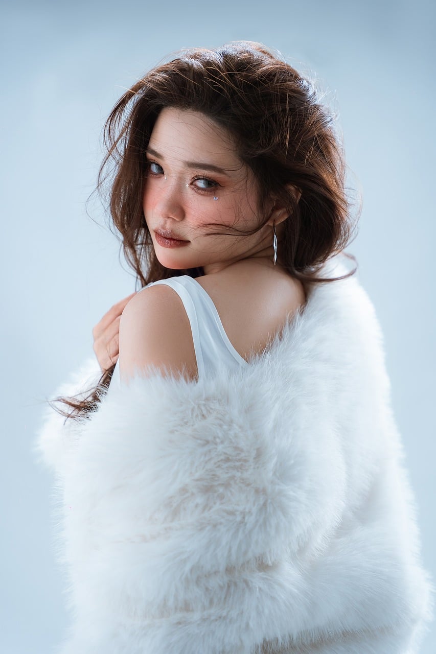 Woman Model Fur - Free photo on Pixabay