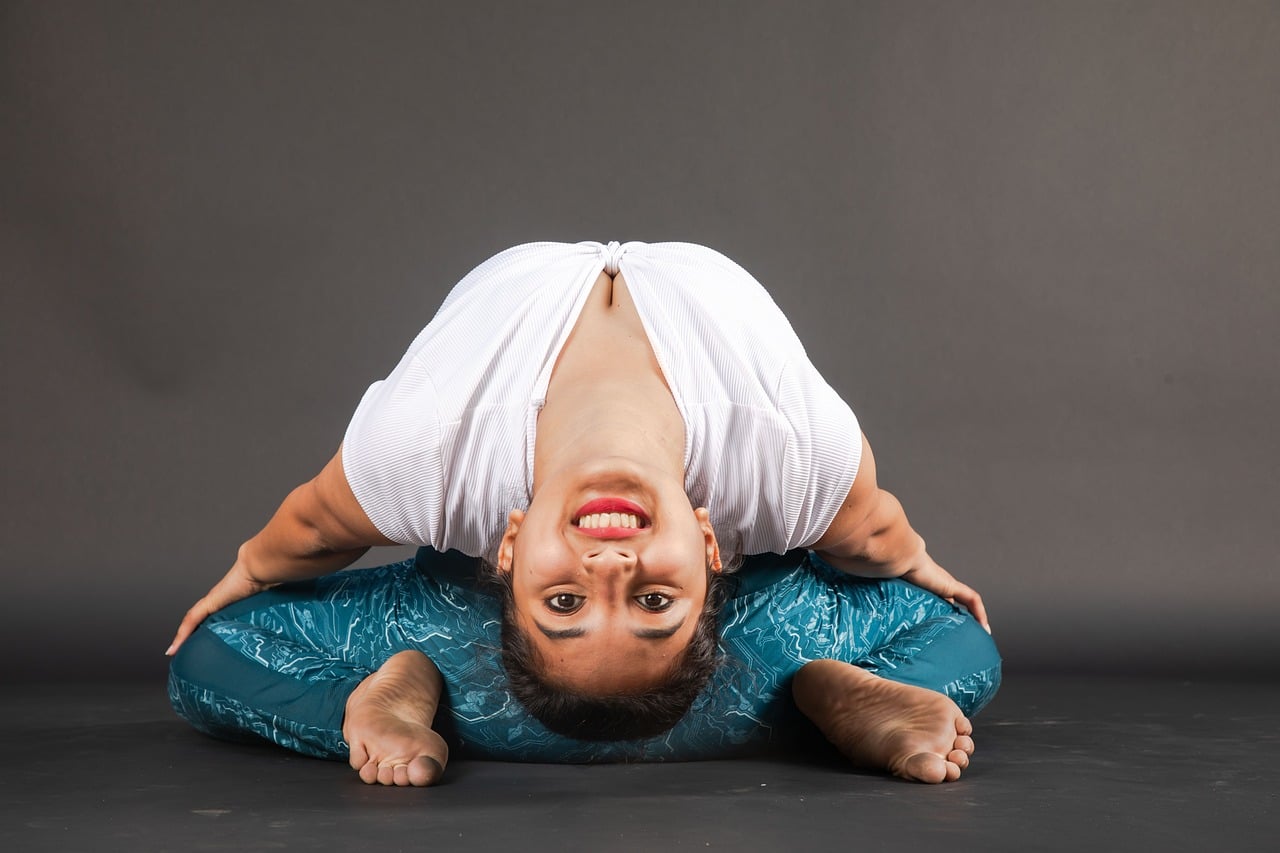 Woman Yoga Indoor - Free photo on Pixabay