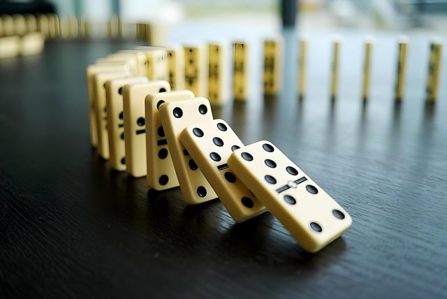 Plus de 20 000 images de Jouer Au Domino et de Domino - Pixabay