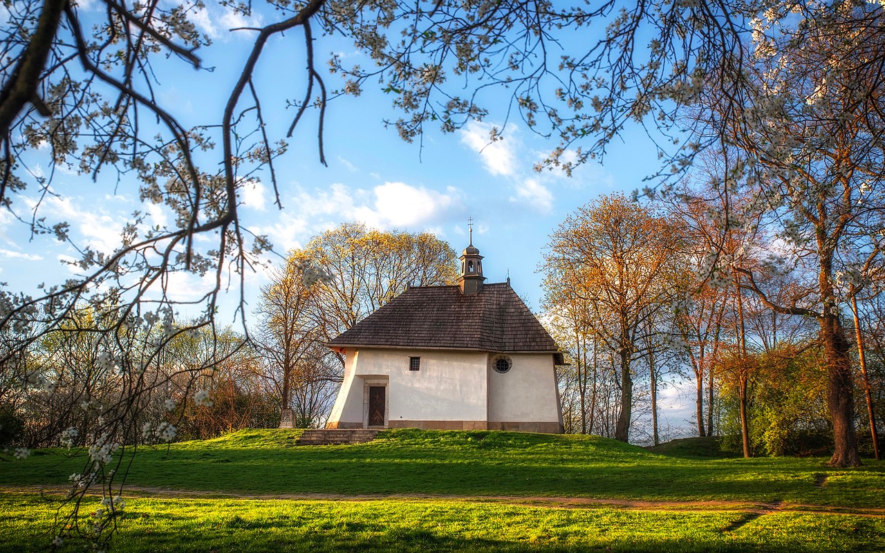 Chapel Poland Trees - Free photo on Pixabay