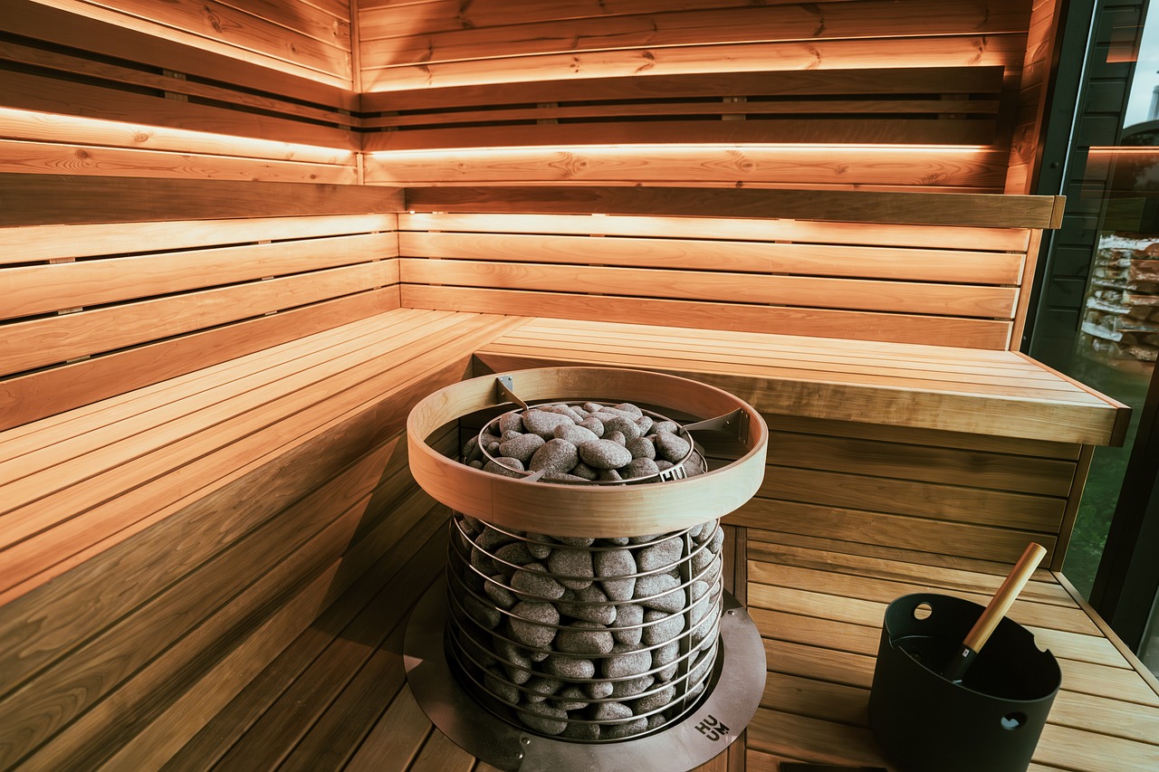 10,000+ Free Men In Sauna & Sauna Photos - Pixabay
