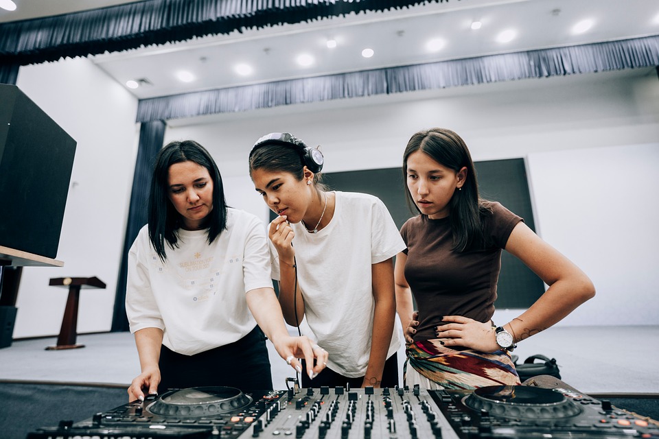Master Class Training Dj - Free photo on Pixabay
