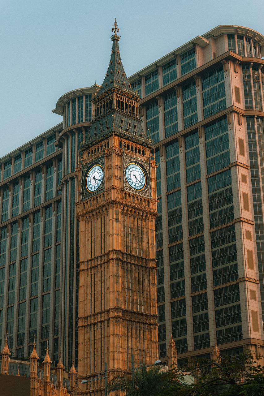 Clock Tower Big Ben Replica Modern - Pixabay의 무료 사진
