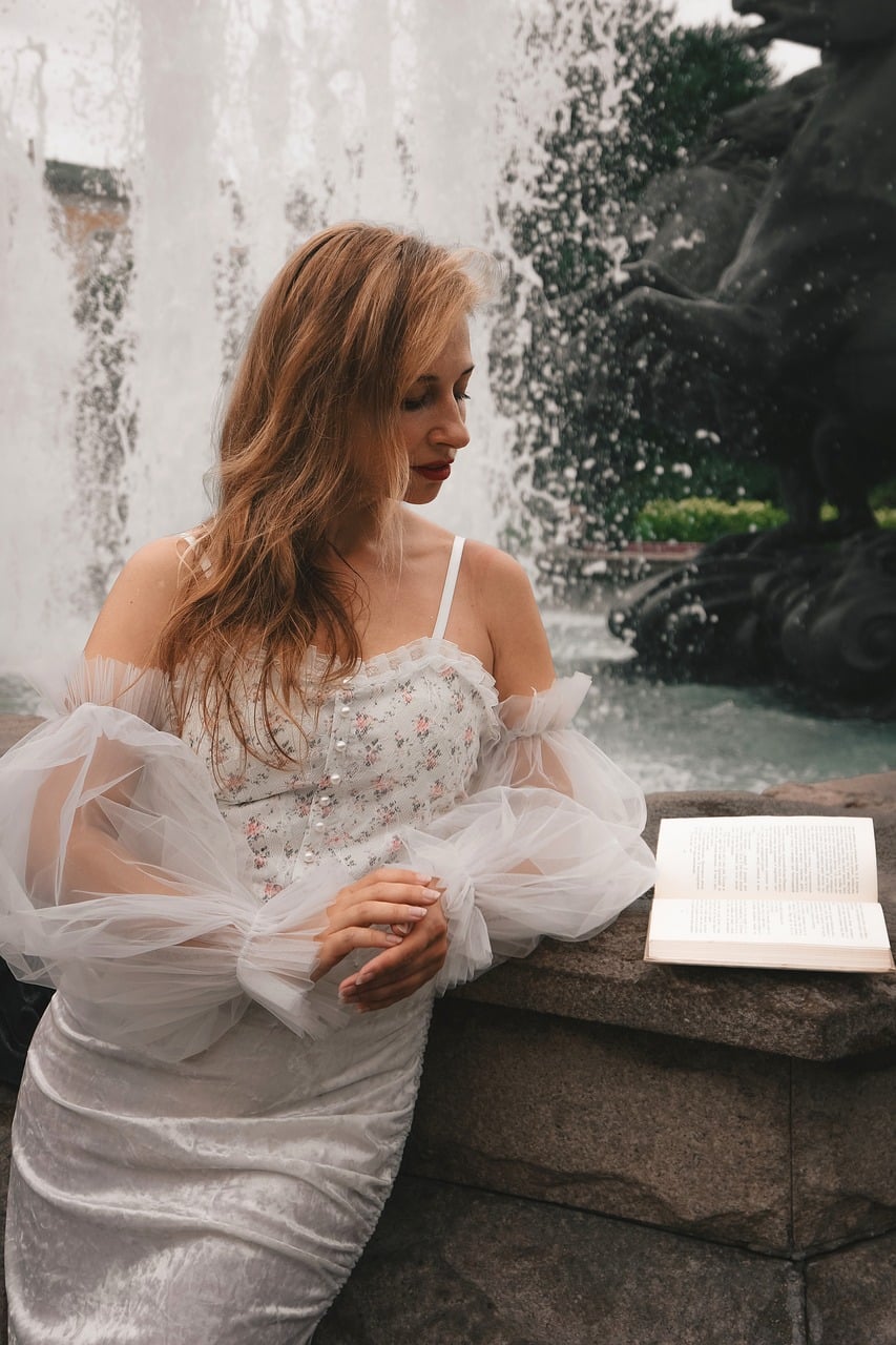 Woman Fountain Book - Free photo on Pixabay