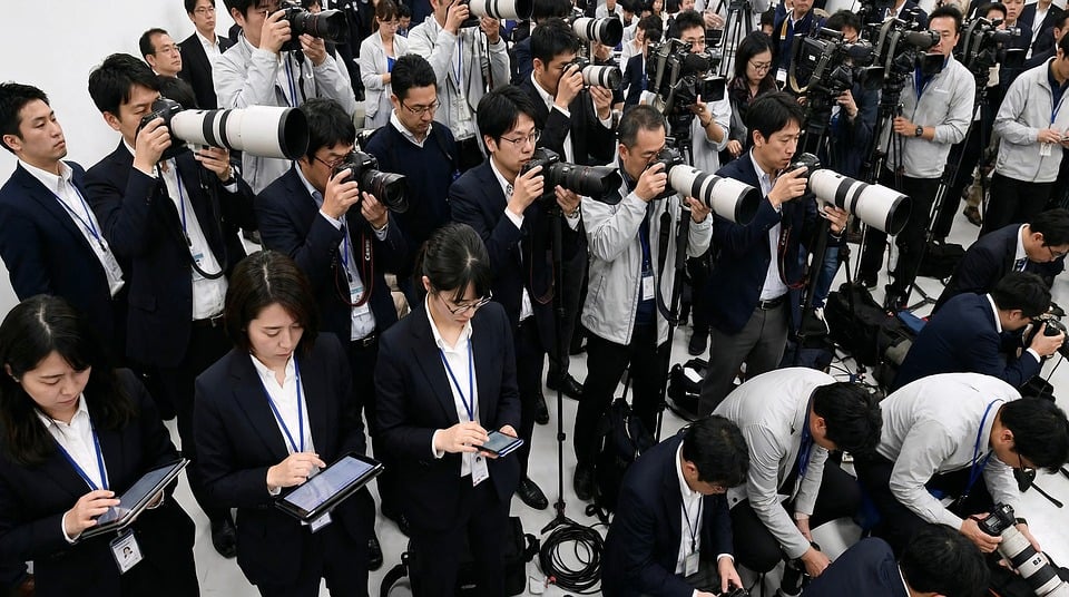 Journalism Photographers Cameras - Free photo on Pixabay