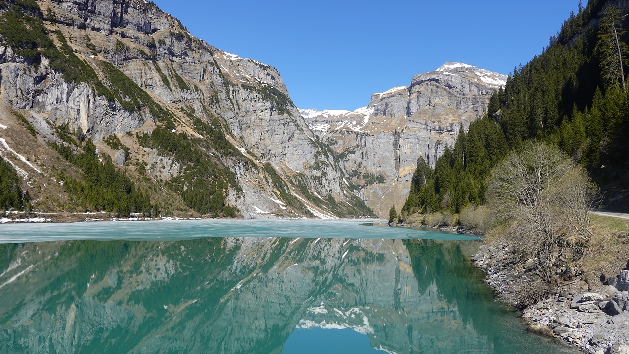 Mountains Lake Reflections - Free photo on Pixabay
