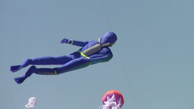 Kites, Flying, Scuba Man. Free Stock Video - Pixabay