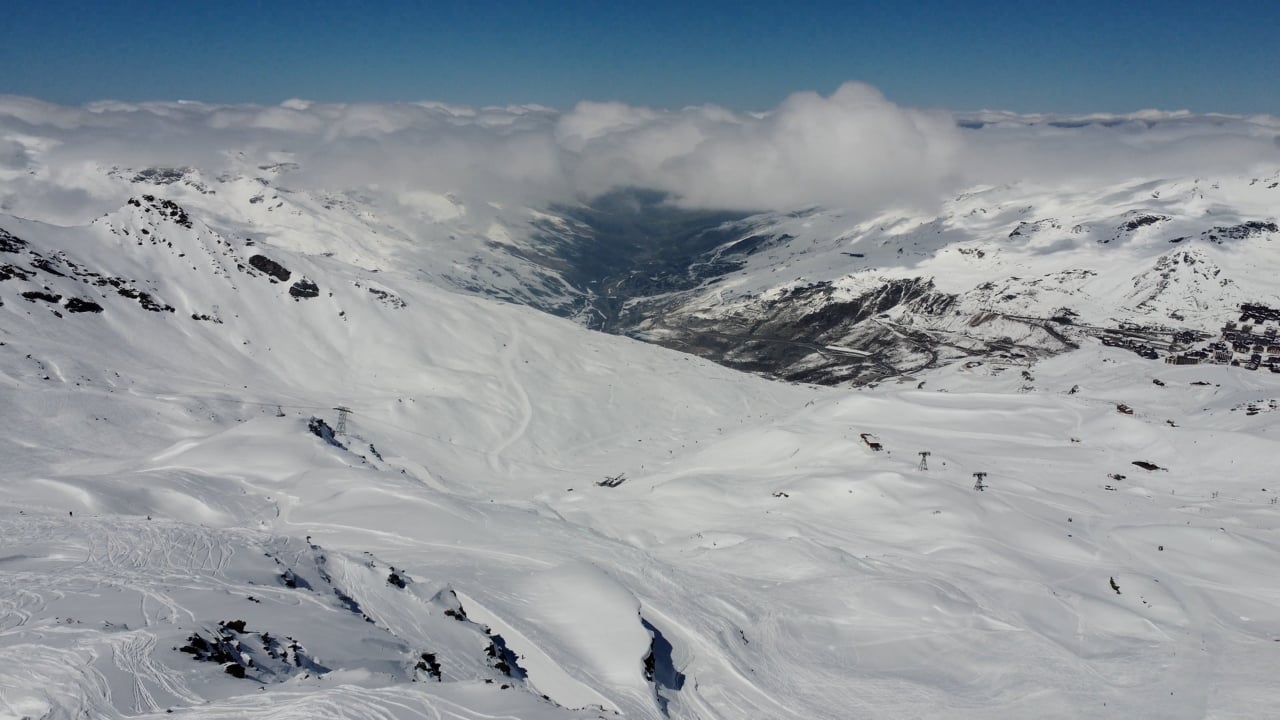 山 雪 天空 - Free video on Pixabay