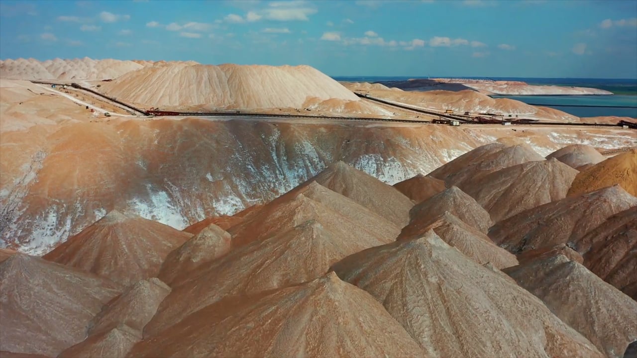 Mountains, Desert, Minerals. Free Stock Video - Pixabay
