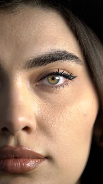 Girl Makeup Videos: Download 1,105+ Free 4K & HD Stock Footage Clips ...