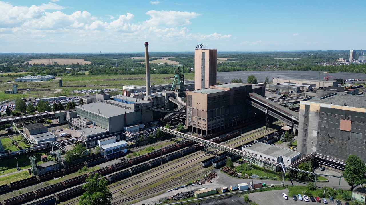Coal Mining Videos: Download 190+ Free 4K & HD Stock Footage Clips ...