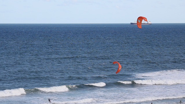 Kite Surfer, Red Canopy, Weaving On The Wind. Free Stock Video - Pixabay